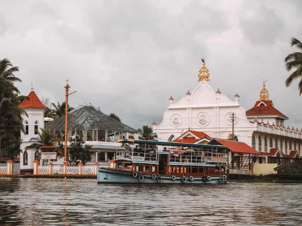 16 Beautiful Places To Visit In Alleppey In 1 Day - See Alappuzha In 24 ...